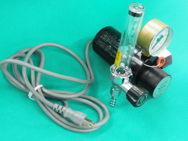 Panasonic 純正CO2/MAG調整器(ヒーター+2Pプラグ付) YX-25AD1 (53473) - 溶接用品プロショップ サンテック